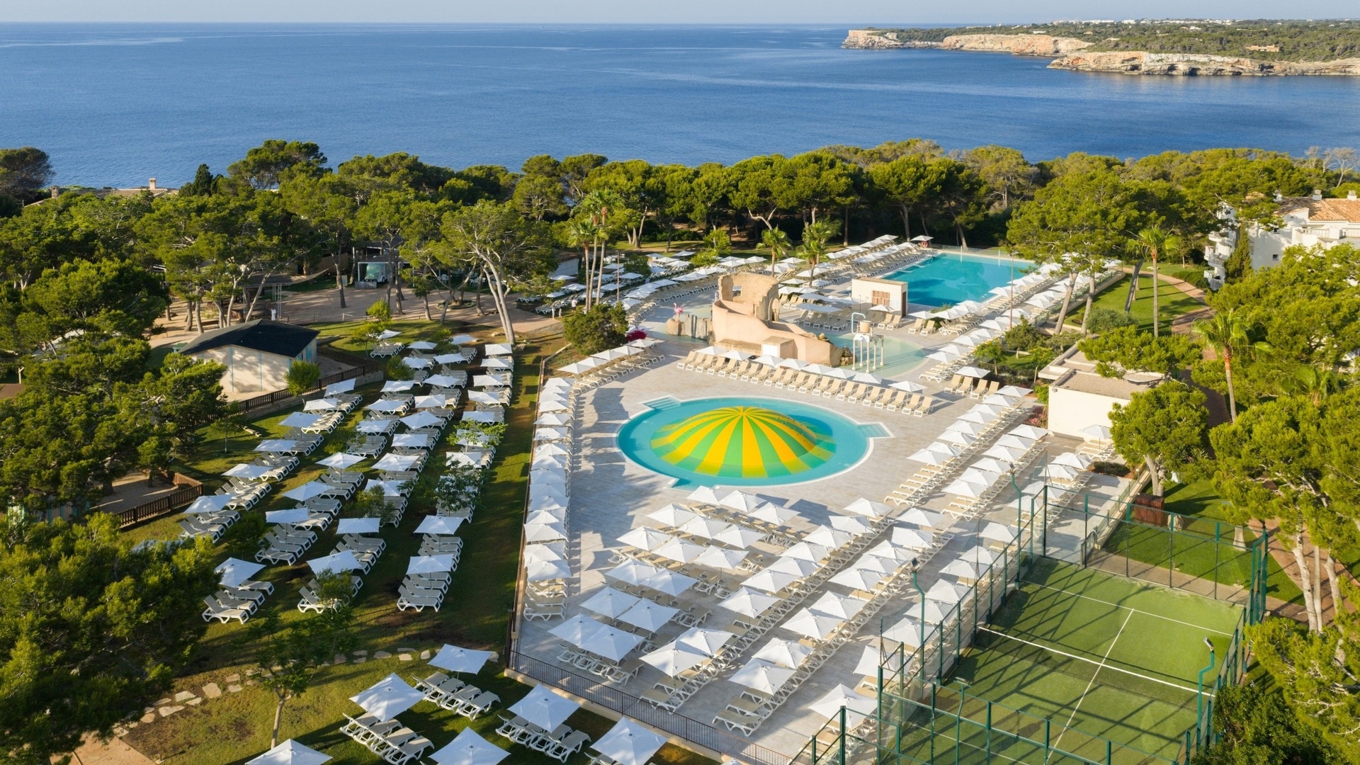 Iberostar Waves Club Cala Barca 4* | All-inclusive hotel in Majorca